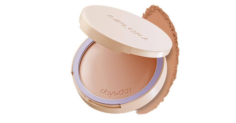 9 Rekomendasi Bedak yang Makin Berkeringat Semakin Flawless | Popmama.com