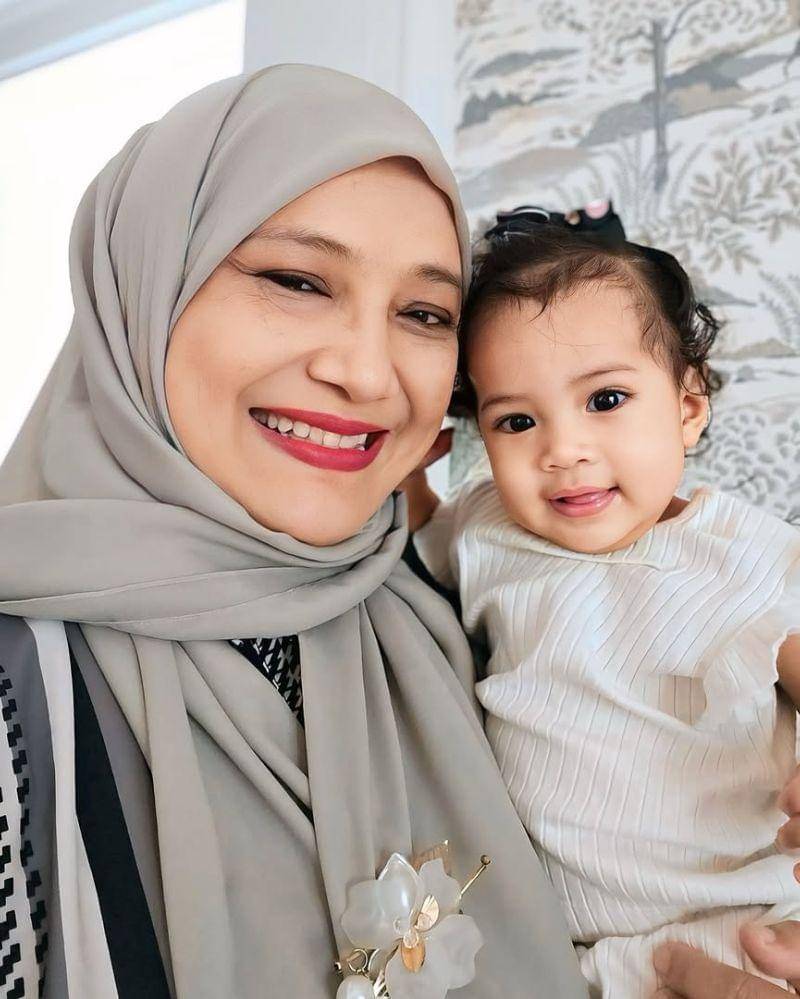 7 Foto Wajah Humaira Anak Adopsi Zaskia Sungkar | Popmama.com