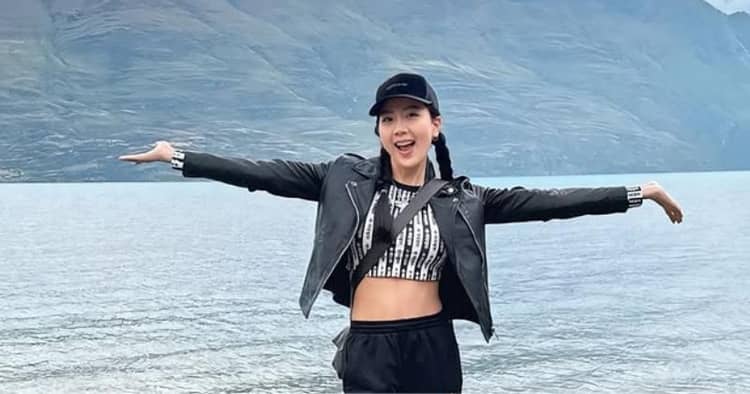 Profil dan Biodata Agnes Jennifer yang Lagi Viral | Popmama.com