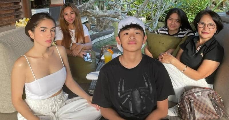 5 Fakta Keluarga Angel Karamoy, Apa Benar Kakak Davina Karamoy ...