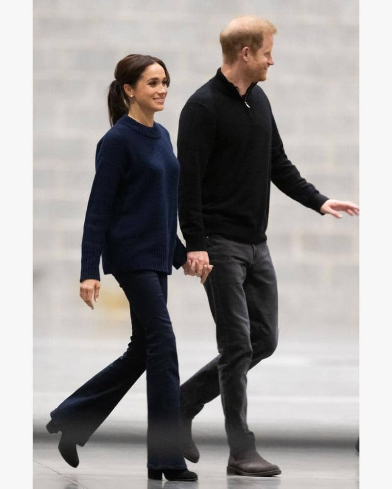 Inspirasi Tampil Santai ala Meghan Markle, Pilih Bootcut Jeans ...