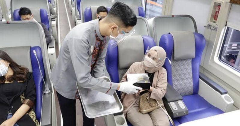 Perbedaan Eksekutif AA, AB, AC, dan AD pada Kereta Api | Popmama.com