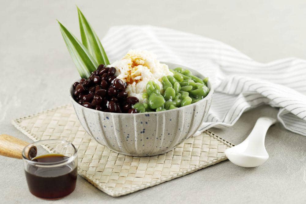 Resep Cendol Ketan Hitam, Lezatnya Bikin Nambah Terus | Popmama.com