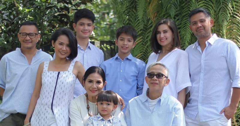 6 Fakta Keluarga Arya Mohan yang Jarang Diketahui | Popmama.com
