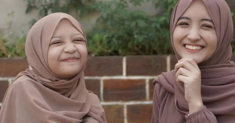 8 Fakta Keluarga Arafah Rianti, Kakaknya Halda Rianta | Popmama.com