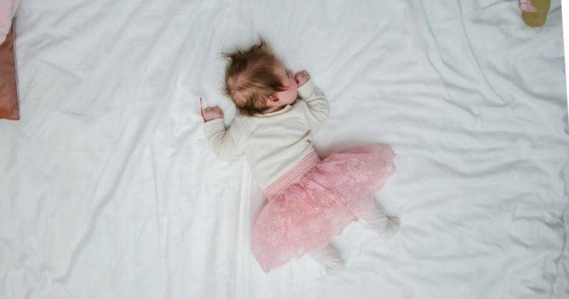 8 Rekomendasi Rok Bayi Lucu Beserta Harganya | Popmama.com