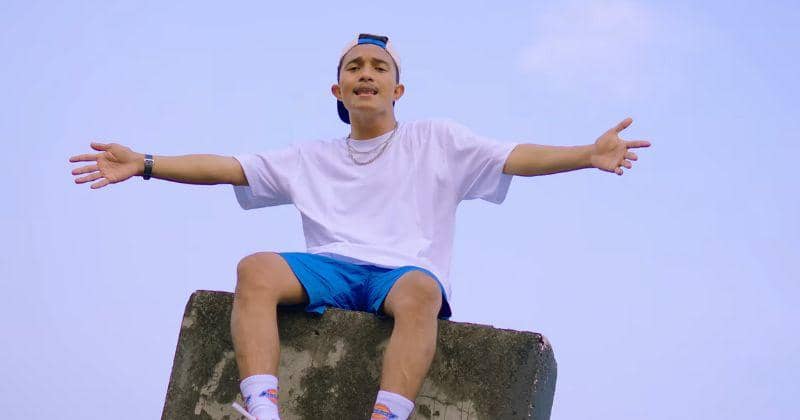 Makna Lirik Lagu 'Stecu Stecu' Faris Adam, Viral di TikTok | Popmama.com