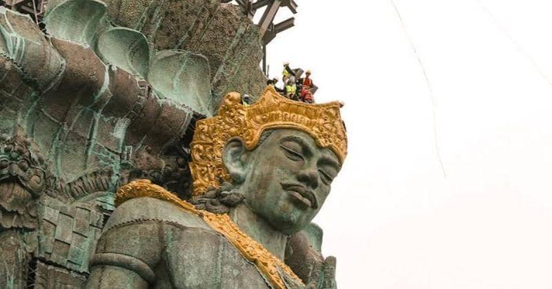 8 Fakta Patung GWK, Simbol Kebanggaan Bali yang Megah | Popmama.com