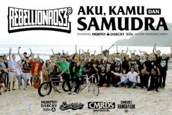 Lirik Lagu 'Aku Kamu dan Samudra' Rebellion Rose | Popmama.com