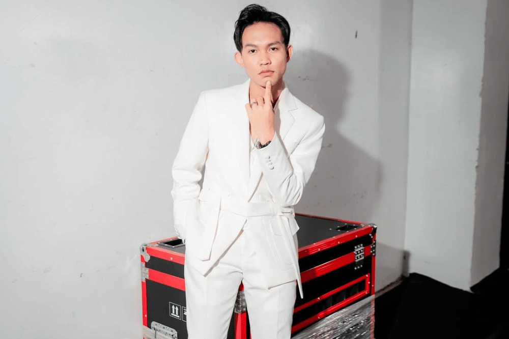 Profil dan Biodata Fajar Noor, Juara Dua Indonesian Idol 13 | Popmama.com