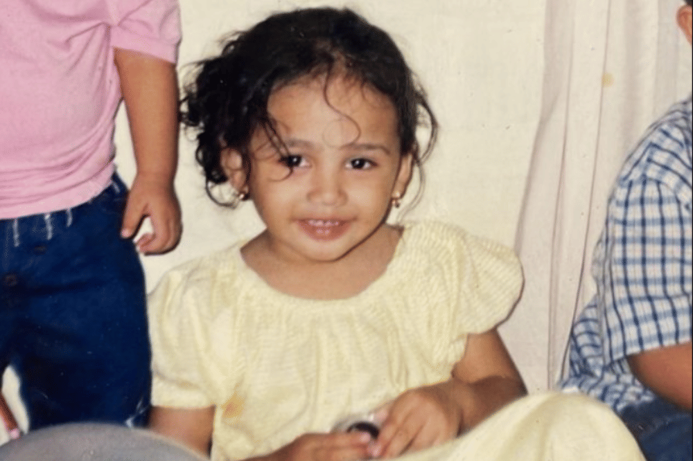 10 Foto Transformasi Syifa Hadju dari Kecil hingga Sekarang | Popmama.com