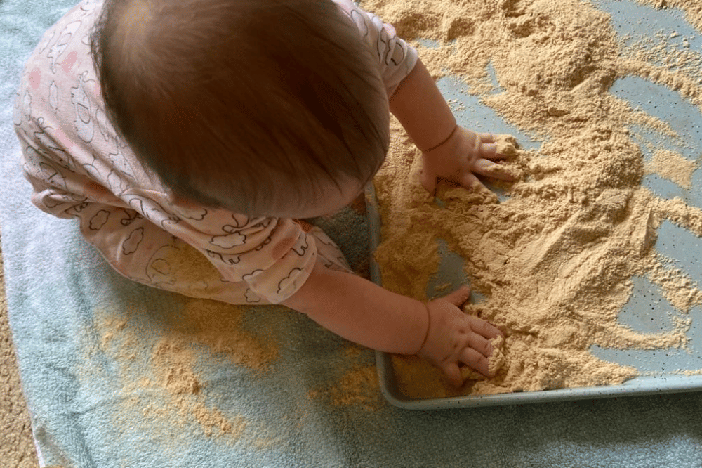 7 Permainan Sensori untuk Bayi 7 Bulan ke Atas, Yuk Coba di Rumah ...