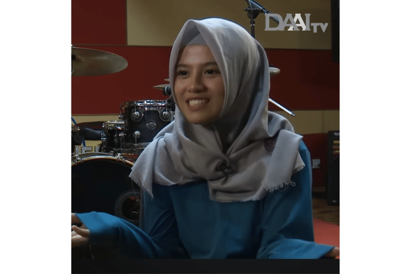 Fashion Shabrina Leanor Indonesian Idol 2025 | Popmama.com