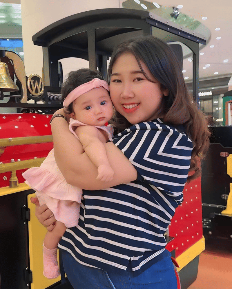 7 Foto Baby Kayya Anak Kiky Saputri dalam Berbagai Ekspresi | Popmama.com