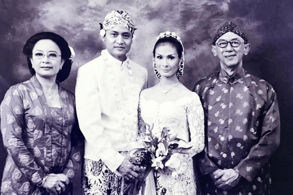 5 Fakta Orangtua Devano Danendra, Papanya Pilot Senior | Popmama.com