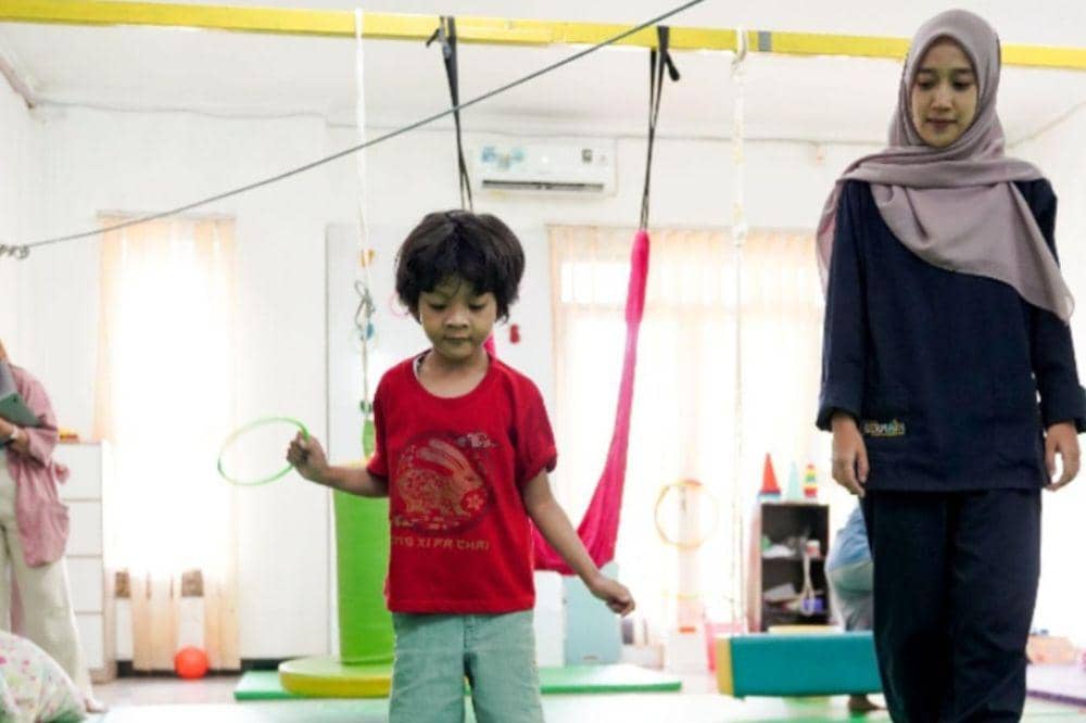 Bantu Anak Berkebutuhan Khusus Berkembang Lewat Terapi Bermain yang Terstruktur! | Popmama.com