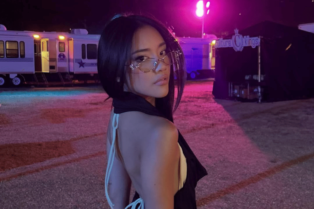 Profil dan Biodata Baila Fauri, Member no na yang Curi Perhatian | Popmama.com