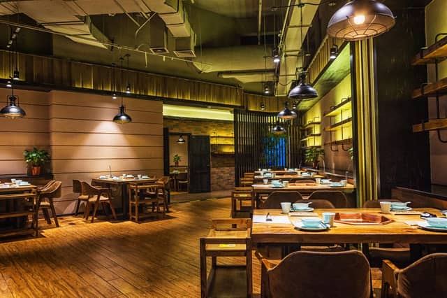 8 Cafe 24 Jam Surabaya Terdekat, Spot Nongkrong Seru Semalaman ...