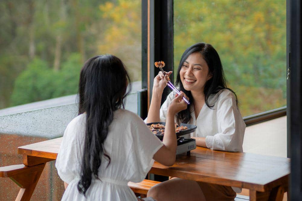 5 Tips Liburan Anti Ribet Tanpa Itinerary, Bikin Mama dan Anak Remaja ...