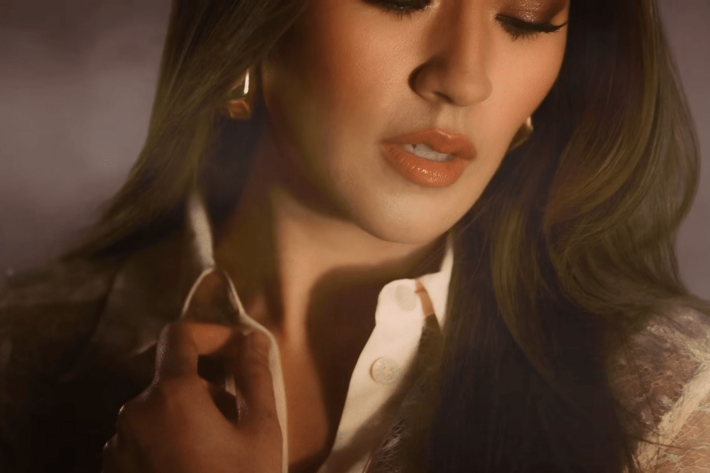 5 Pesan Tersembunyi dari Lirik Lagu Raisa di Album ambiVert | Popmama.com