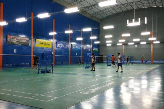 10 Sewa Lapangan Badminton Surabaya dan Harganya | Popmama.com