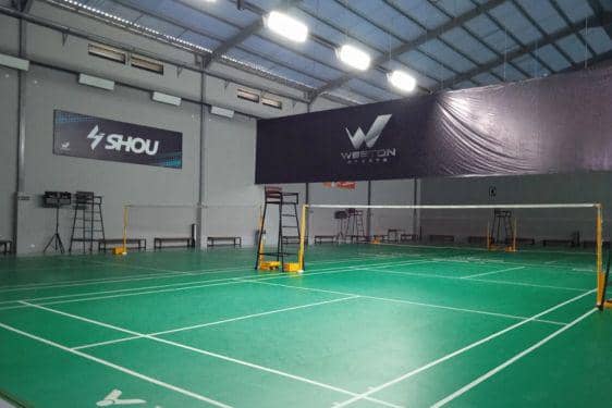 10 Sewa Lapangan Badminton Surabaya dan Harganya | Popmama.com
