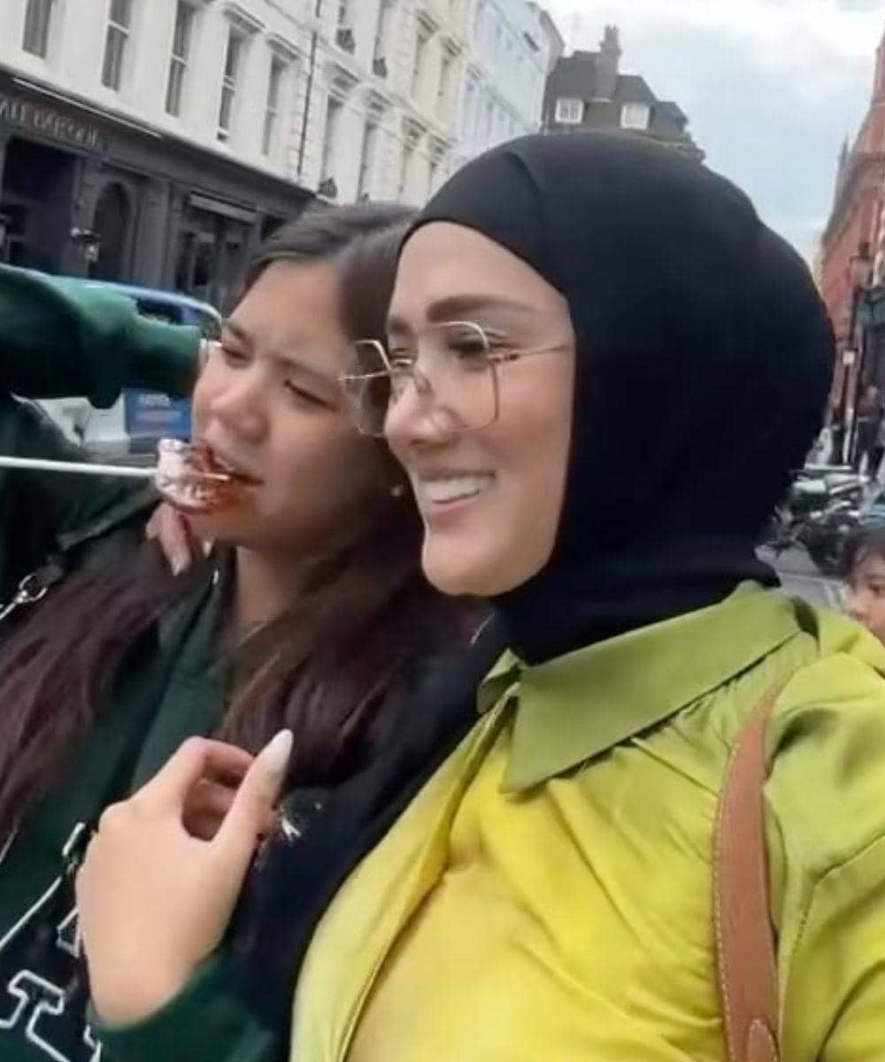 7 Foto Kompak Mulan Jameela dan Shafeea Ahmad, Mirip Pas Muda ...