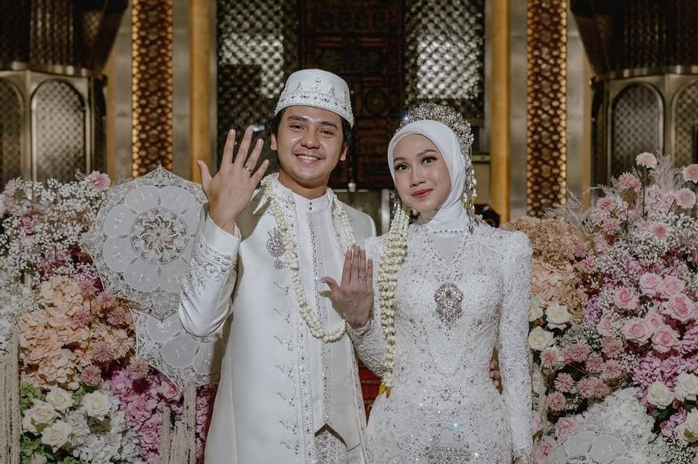 5 Fakta Pernikahan Arbani Yasiz dan Raissa Ramadhani | Popmama.com