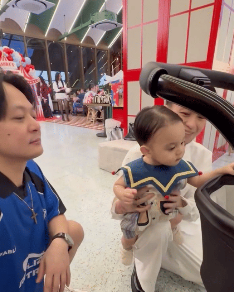 Momen Baby Andrew di Ultah Kaisora Anak Teman Erika Carlina, Curi ...