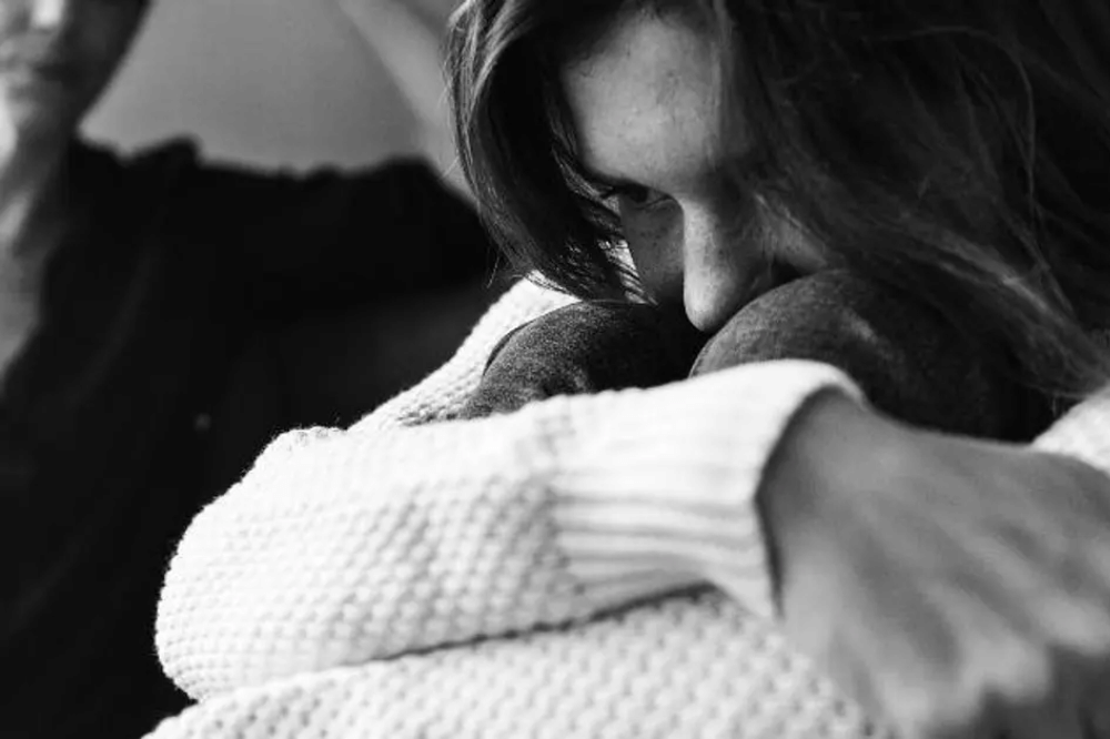 12 Contoh Toxic Relationship dalam Hubungan, Ini Tanda-Tandanya ...