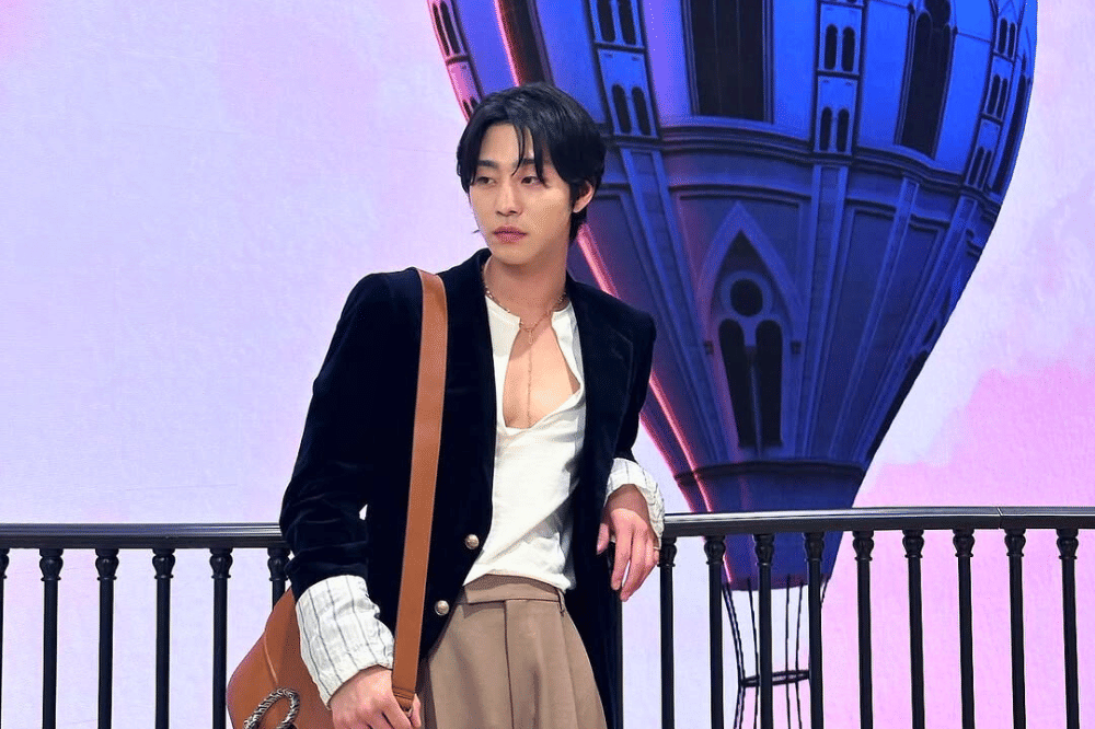 Profil dan Biodata Ahn Hyo Seop, Lengkap Perjalanan Kariernya | Popmama.com