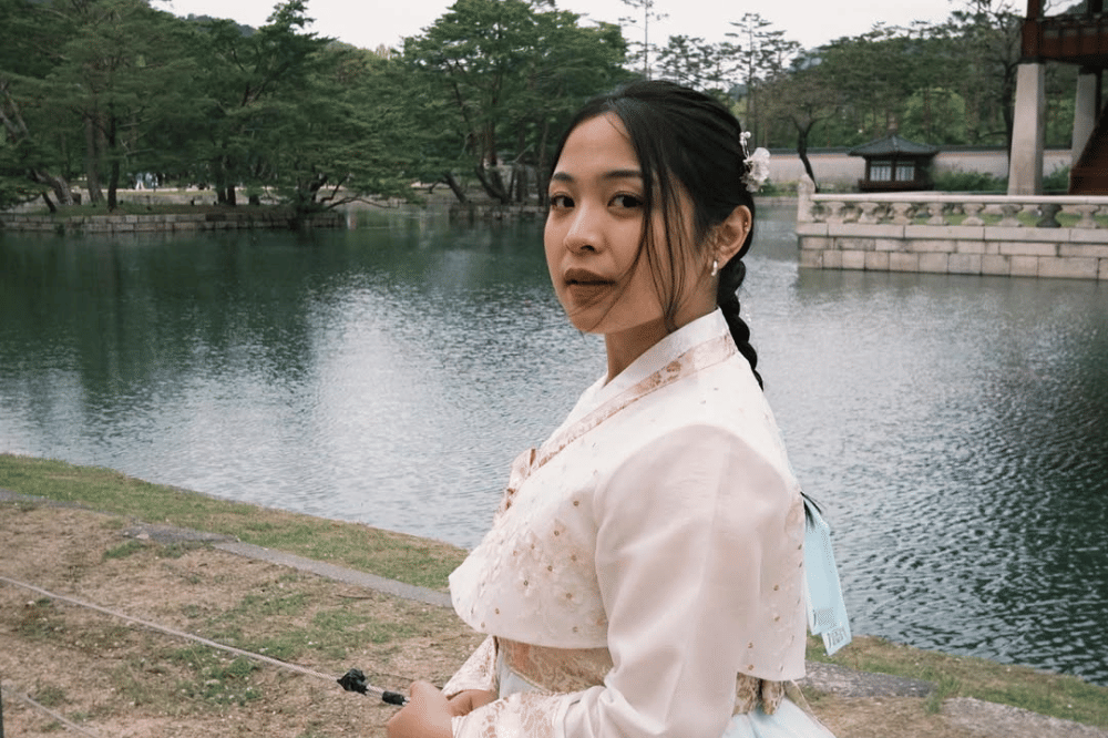5 Lagu Cinta Hindia Ini Cocok Dinyanyikan Bernadya di Pestapora 2025 ...