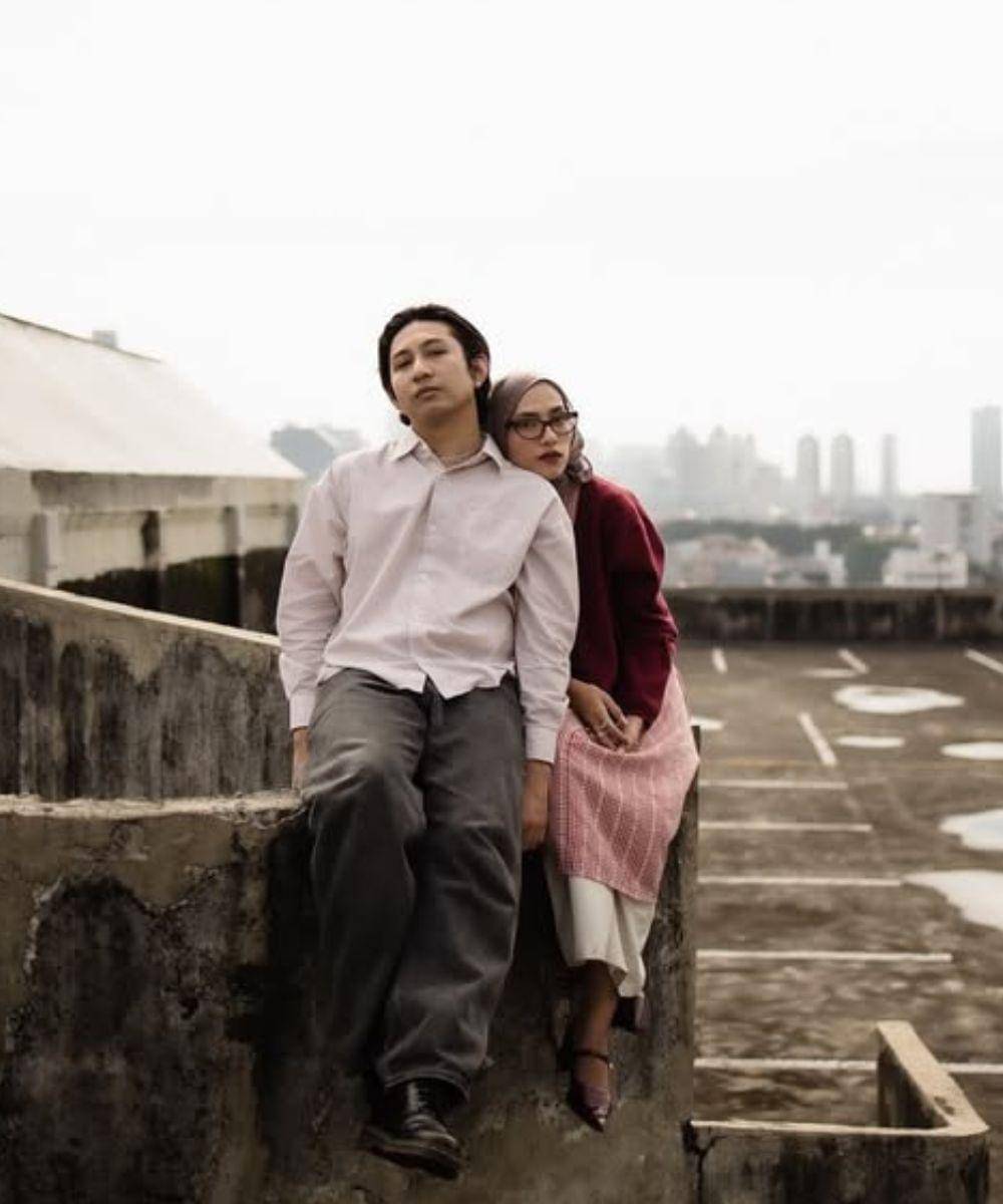 Siapa Adam Febrian Suami Feby Putri? Ternyata Gitarisnya Sendiri | Popmama.com