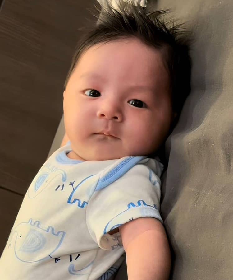 7 Foto Andrew Anak Erika Carlina dalam Berbagai Ekspresi, Bikin Gemas ...