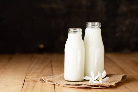 7 Cara Menyimpan Susu agar Tidak Cepat Basi, Simpel dan Efektif ...