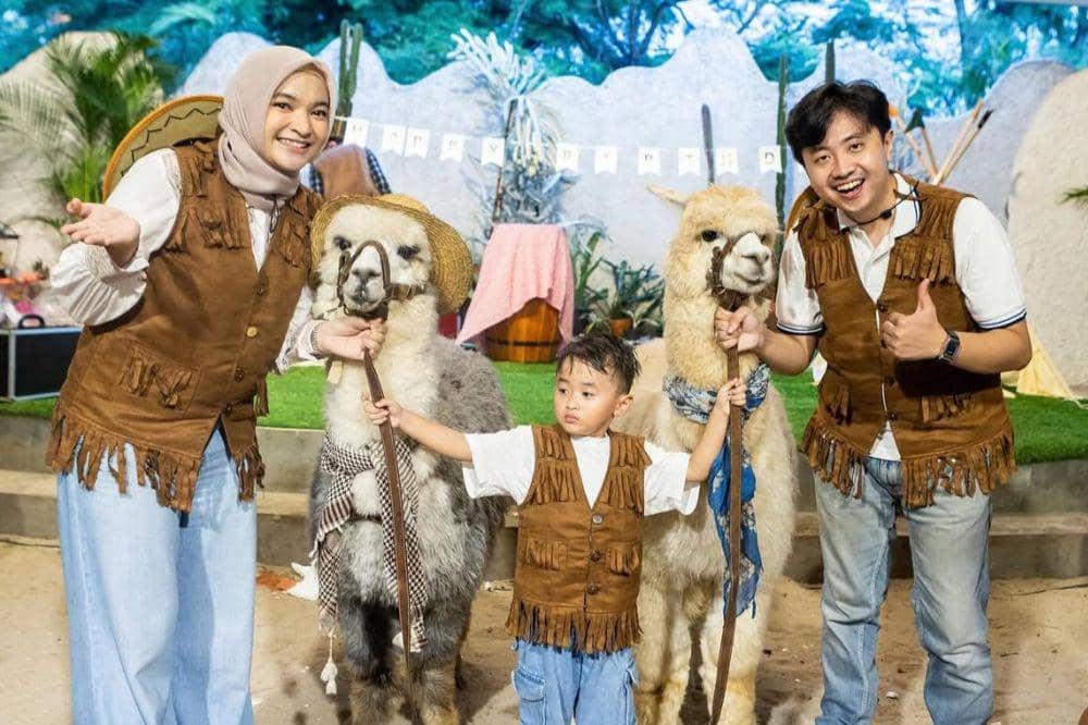 8 Rekomendasi Mini Zoo di Jakarta dan Sekitarnya | Popmama.com