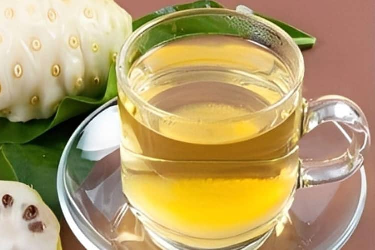 6 Cara Mengolah Buah Mengkudu, Tanpa Aroma Pahit Menyengat | Popmama.com