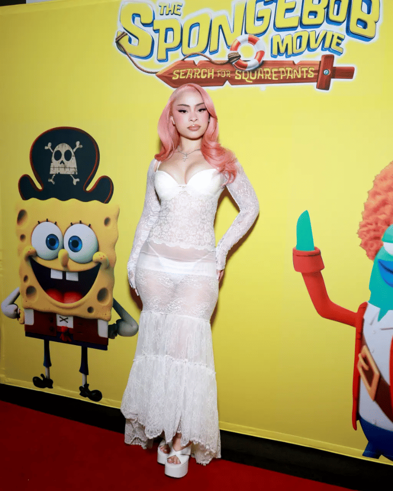 Gaya Ice Spice yang Kontroversial di Premiere Film Spongebob | Popmama.com