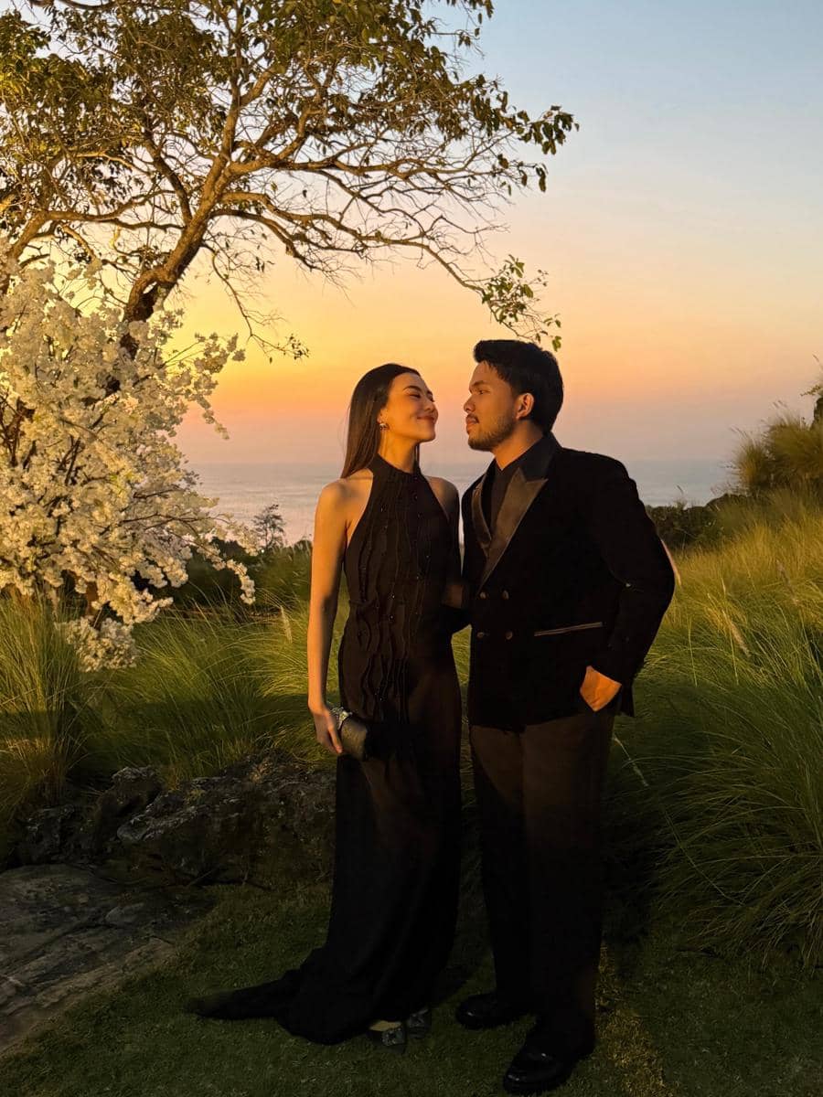 Peran Thariq Halilintar di Pernikahan Jennifer Coppen | Popmama.com